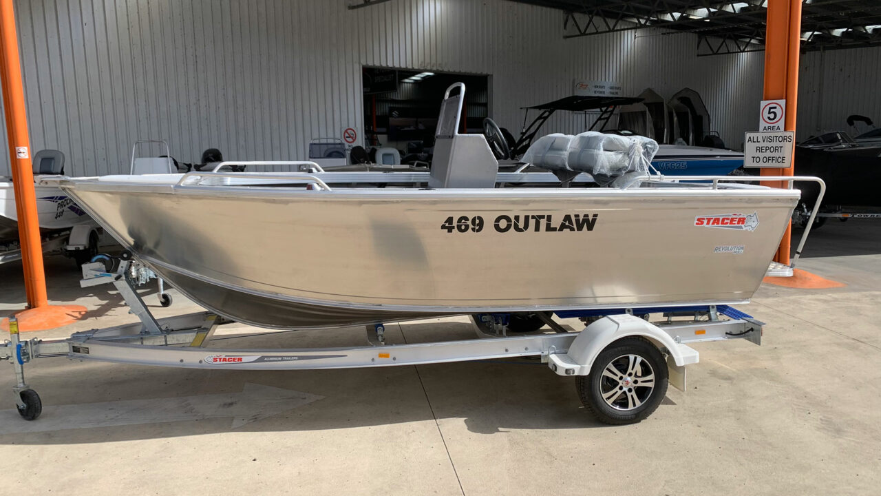 Stacer 469 Center Console – JUST ARRIVED | Geelong Marine World