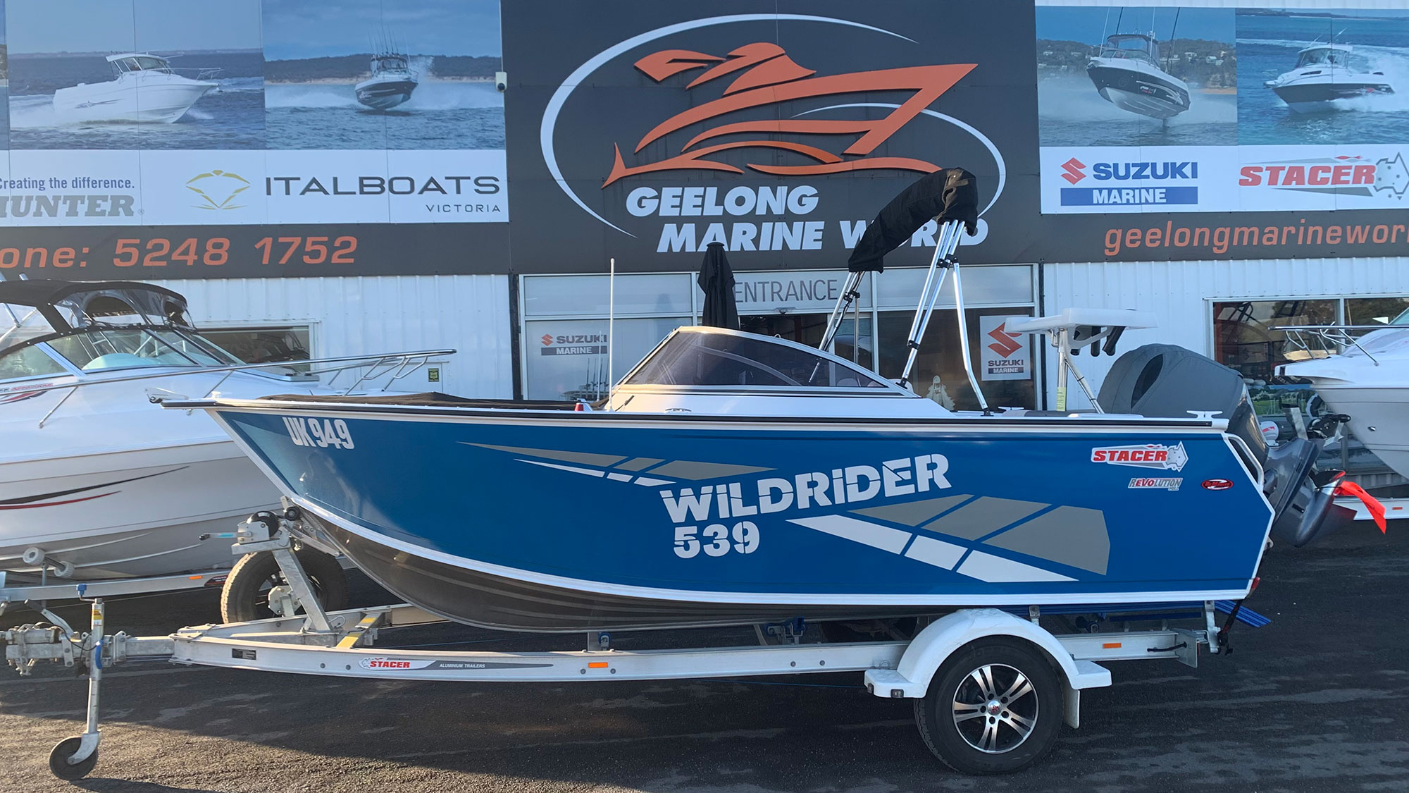 SOLD Quintrex Fishabout 430 Grey | Geelong Marine World