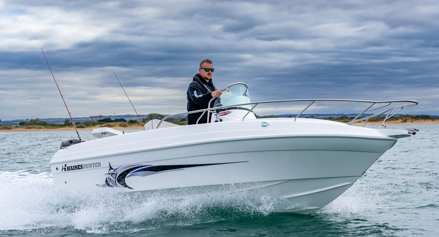 Haines Hunter 525 Prowler Powered By Suzuki Video | Geelong Marine World